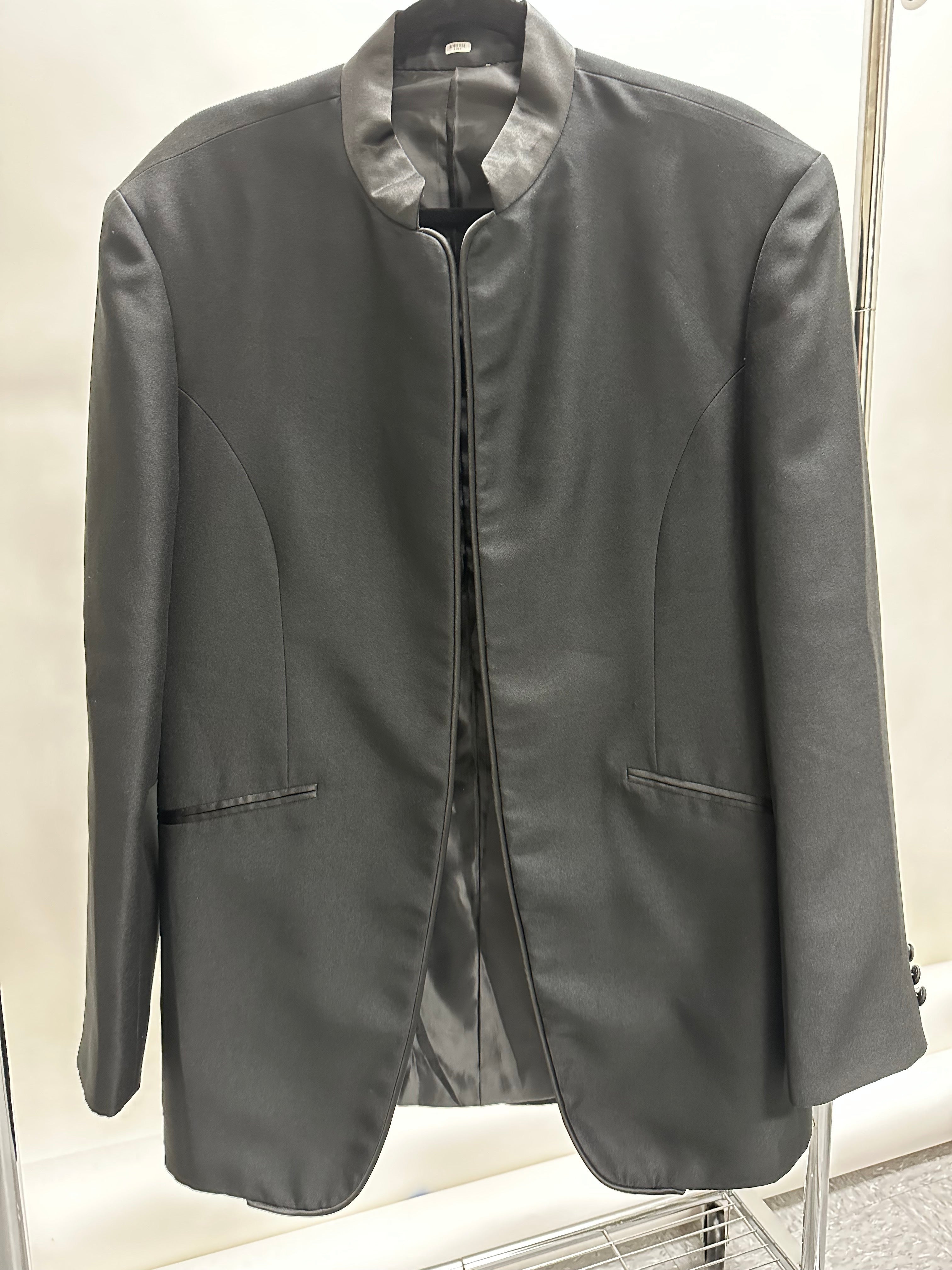 Carlos Black No Button Jacket with Satin Details – Taelor.Style